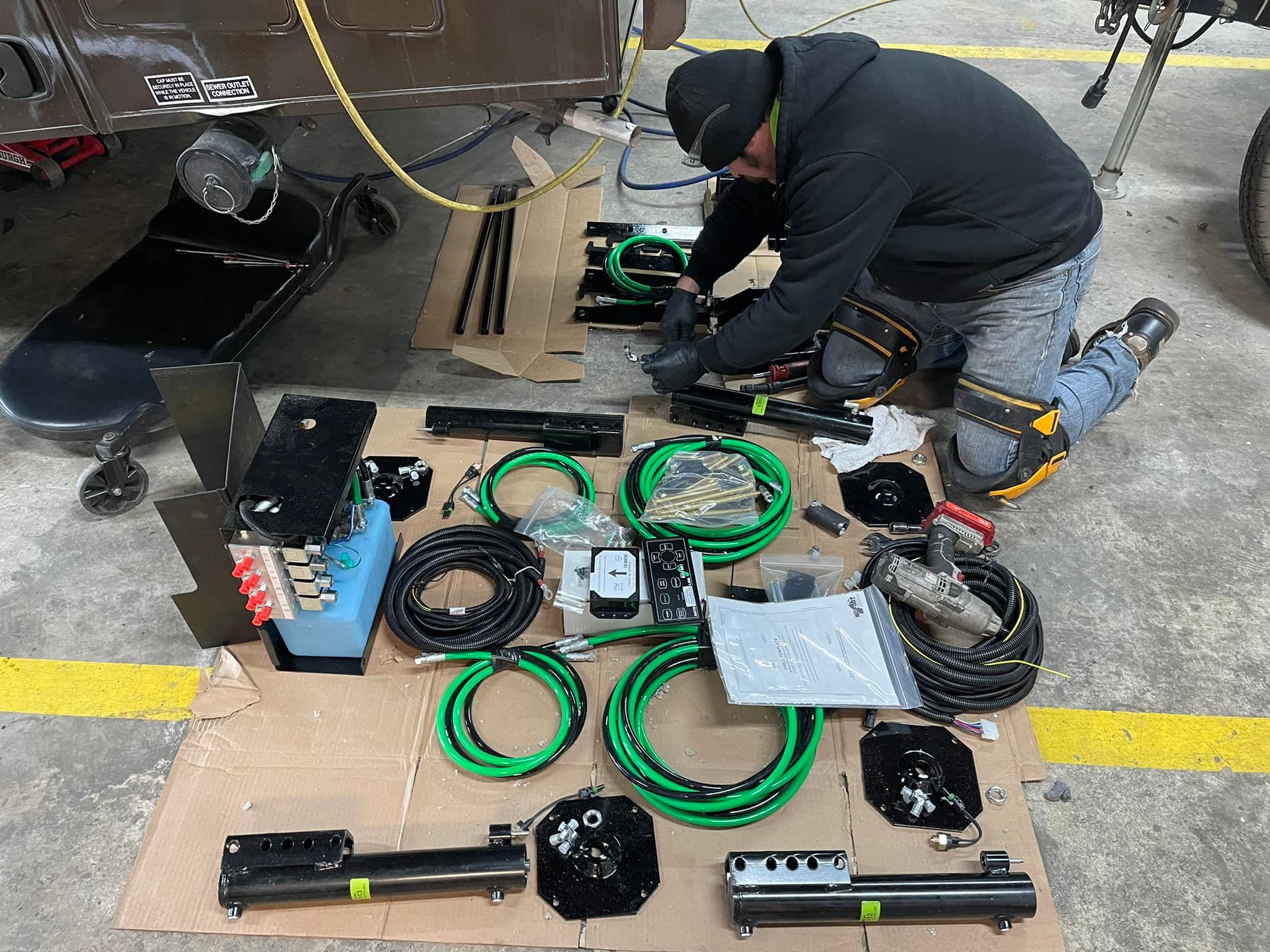 Get best RV Auto Leveling System & RV Leveling System